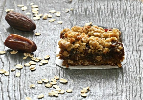 Date Oat Bars Recipe - The Best Old Fashioned Date Squares