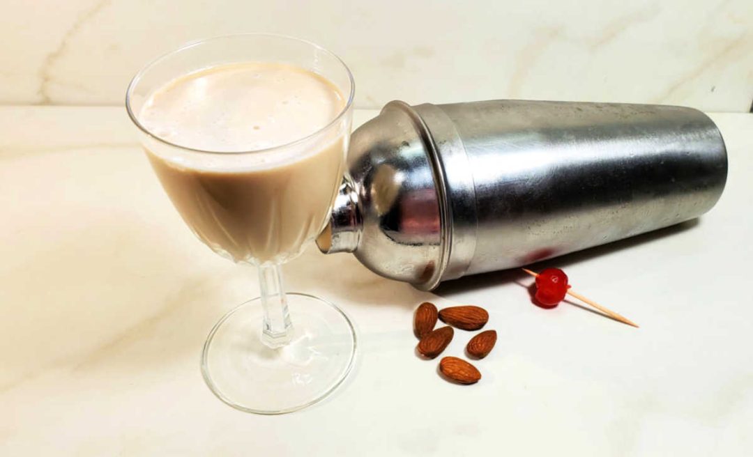 Toasted Almond Cocktail - Make it With Kahlua Amaretto & Cream