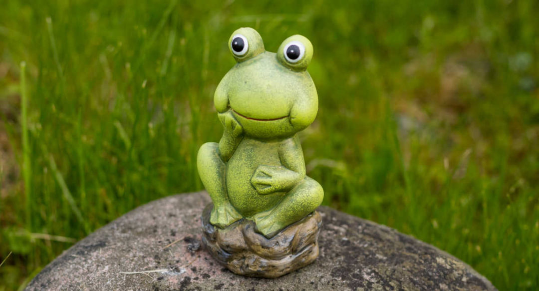 Frog Garden Decor - Frogs in the Garden - Cute Accents