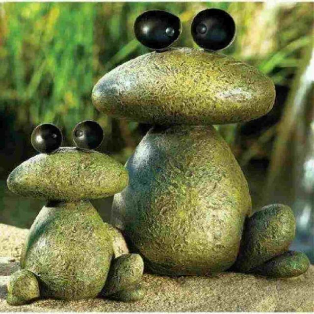 Frog Garden Decor - Frogs in the Garden - Cute Accents
