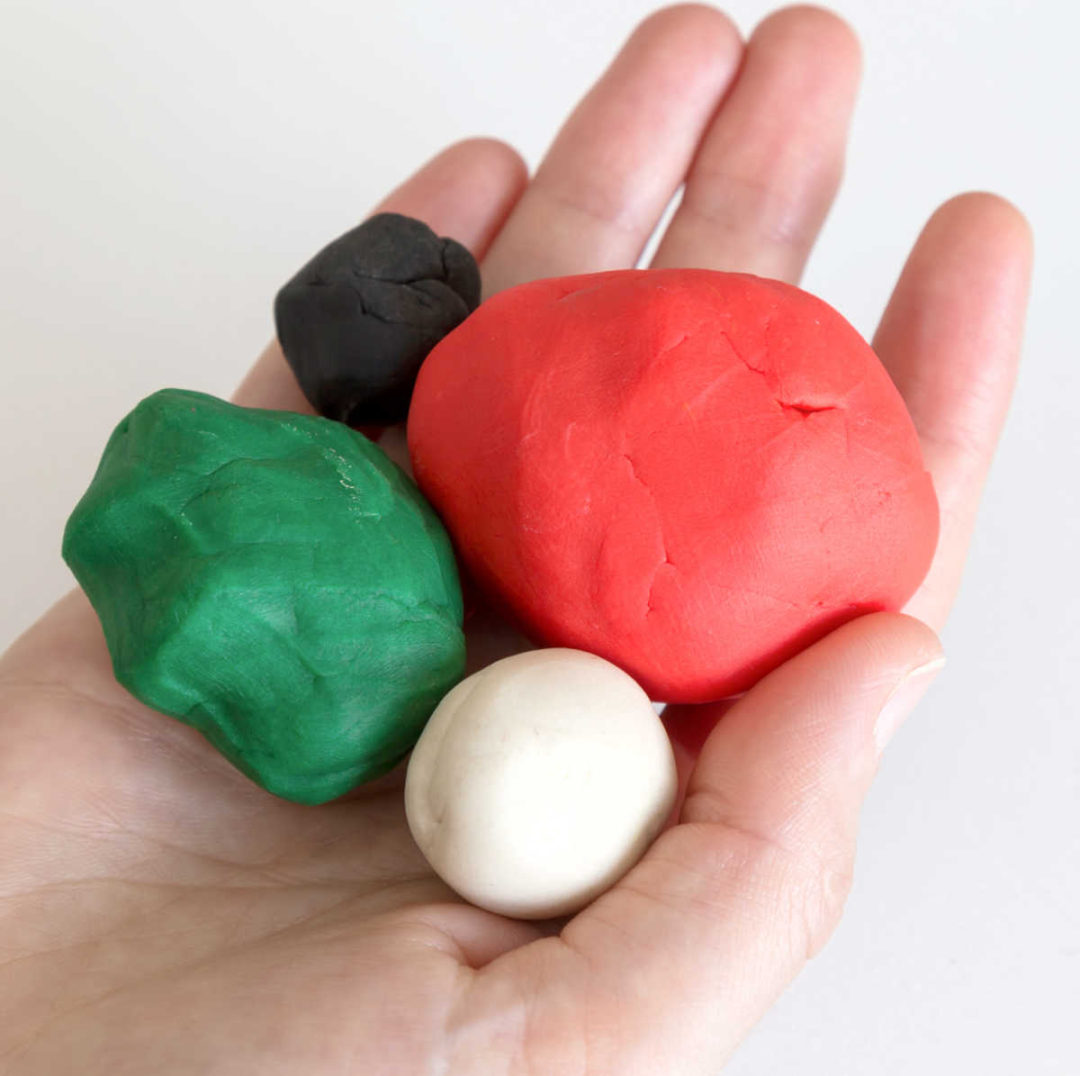 Watermelon Play Dough - Easy DIY project