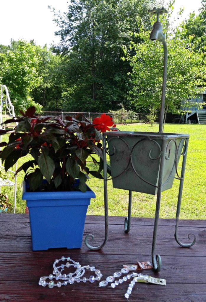 Water Spout Planter - Raindrops Keep Falling on my Plants!