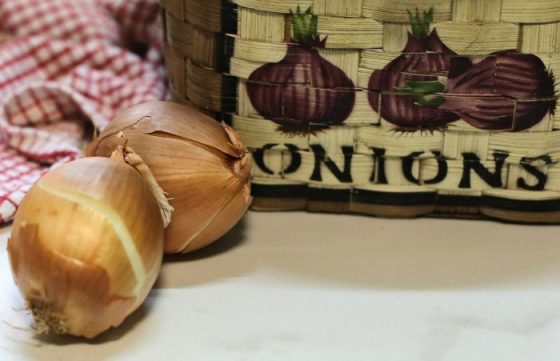 Onion Varieties - Types of Onions and How to Use Them