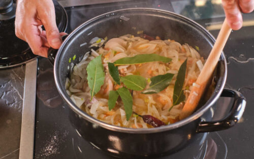 Cooking with Bay Leaves - Using Bay Leaves in Recipes