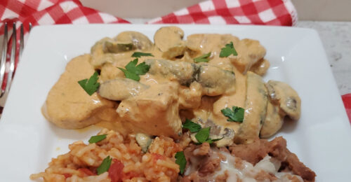 Pollo a la Crema Recipe - Mexican Inspired Creamy Chicken